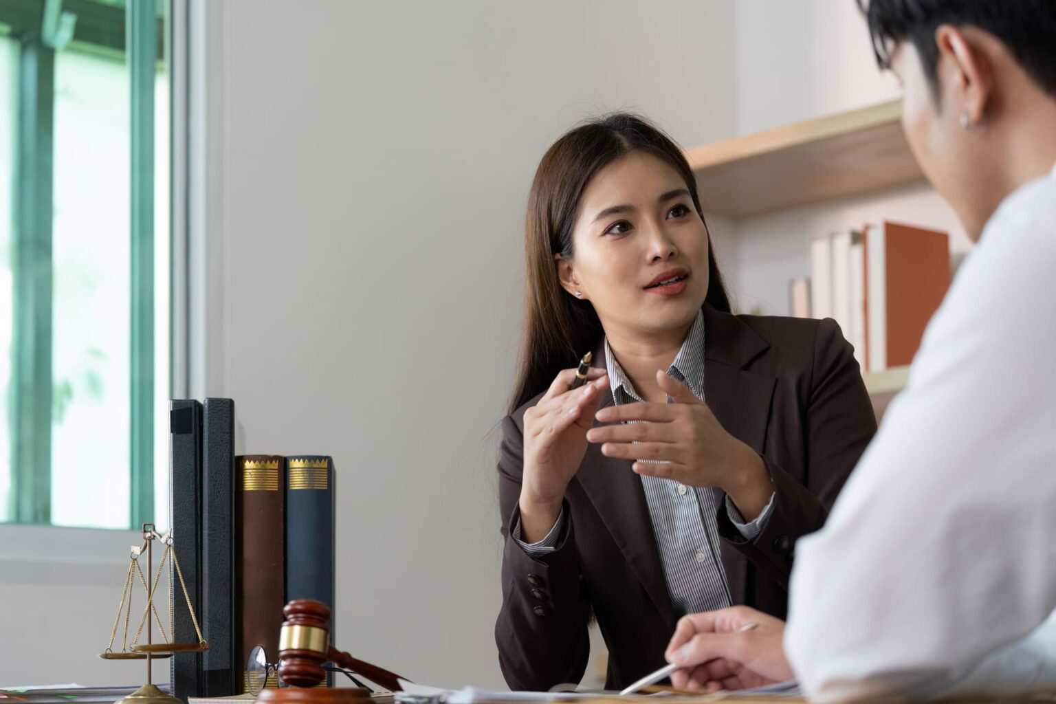 Naturalized Citizen vs Citizen in Canada: Complete Legal Guide